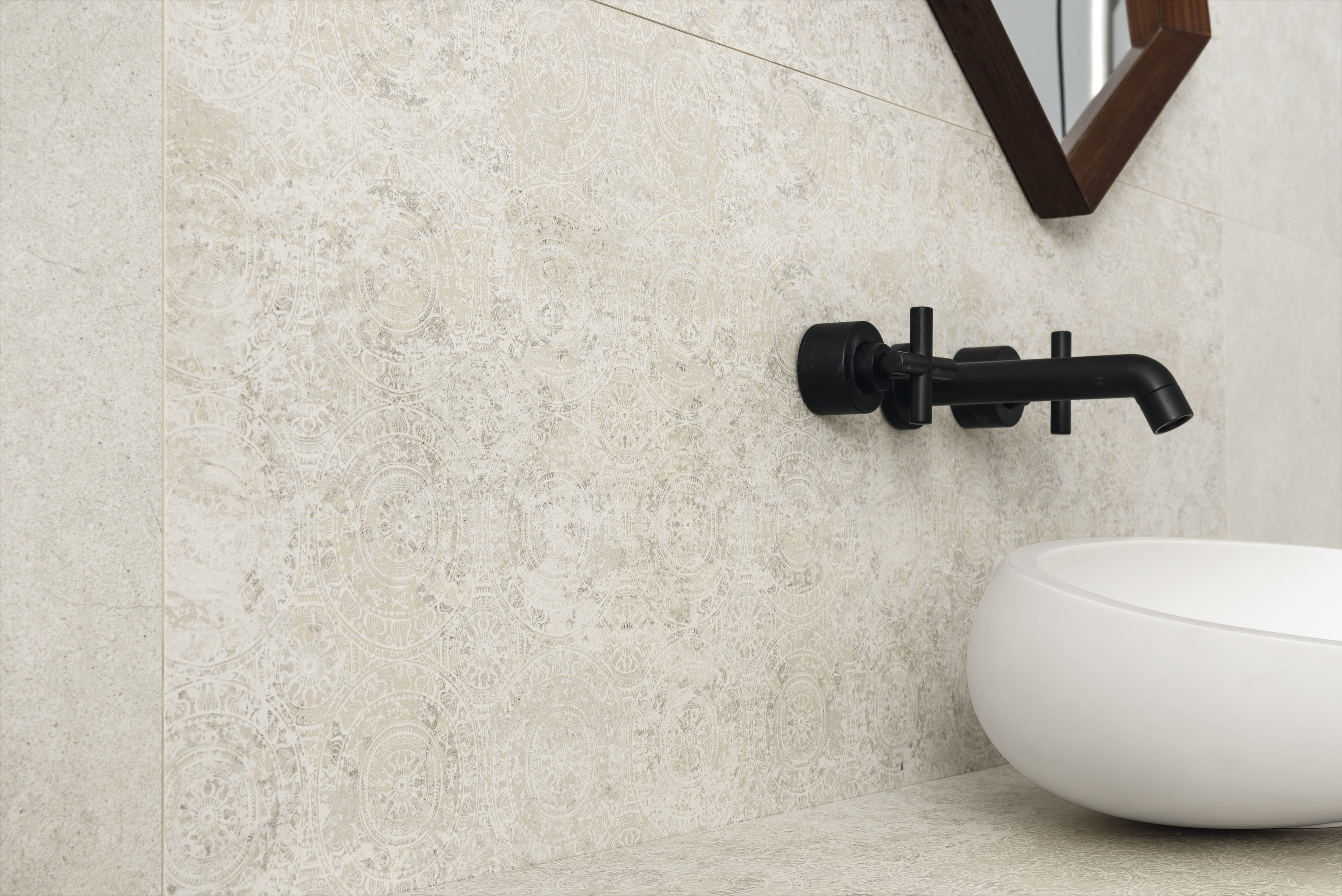 Silk Stone Light Ornament | Light Ornament | Natural Plus | R10 A+B ...