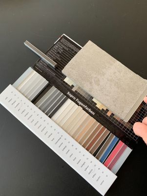 Fugenfarben und farbige Fugen